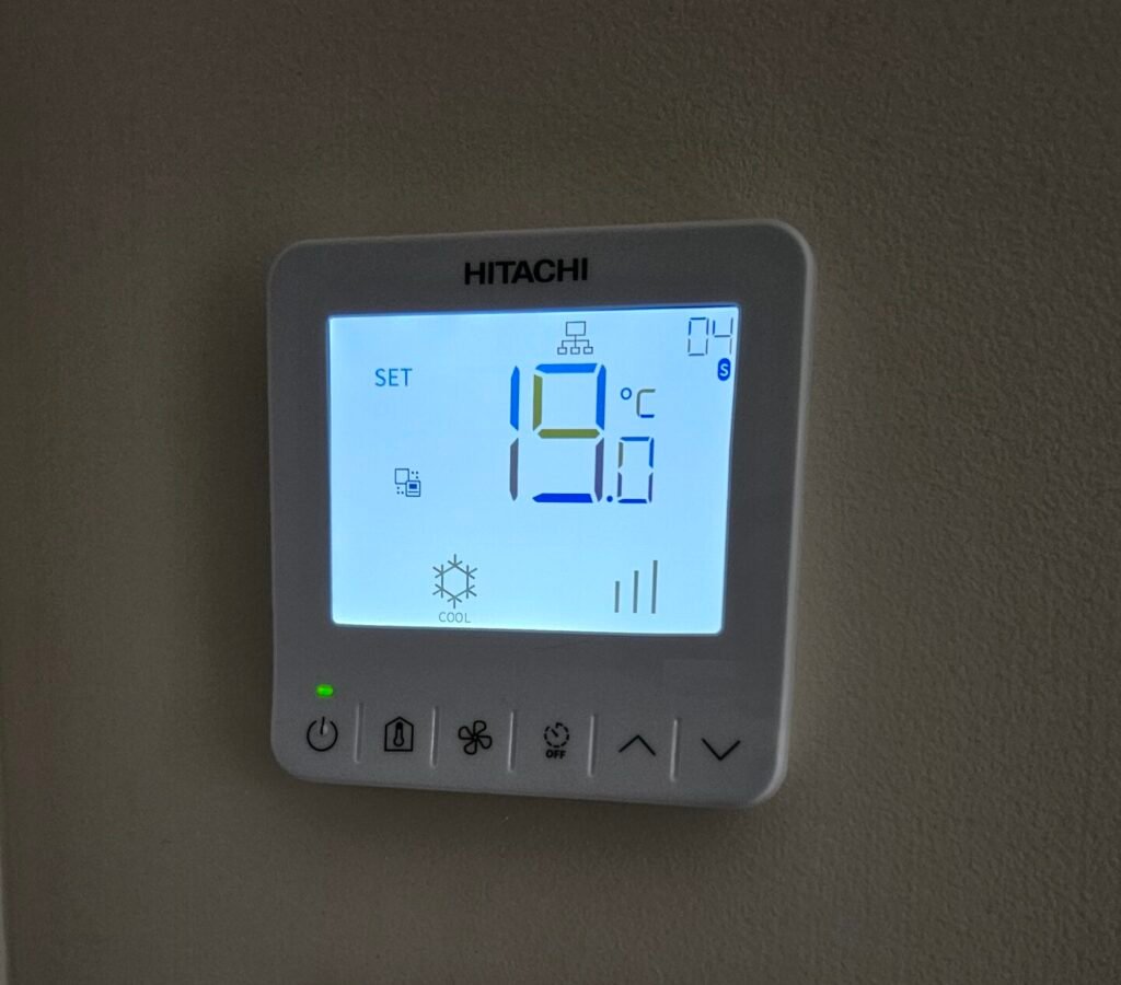 Hitachi airCore 700 Ducted Split System | Superheat Electrical